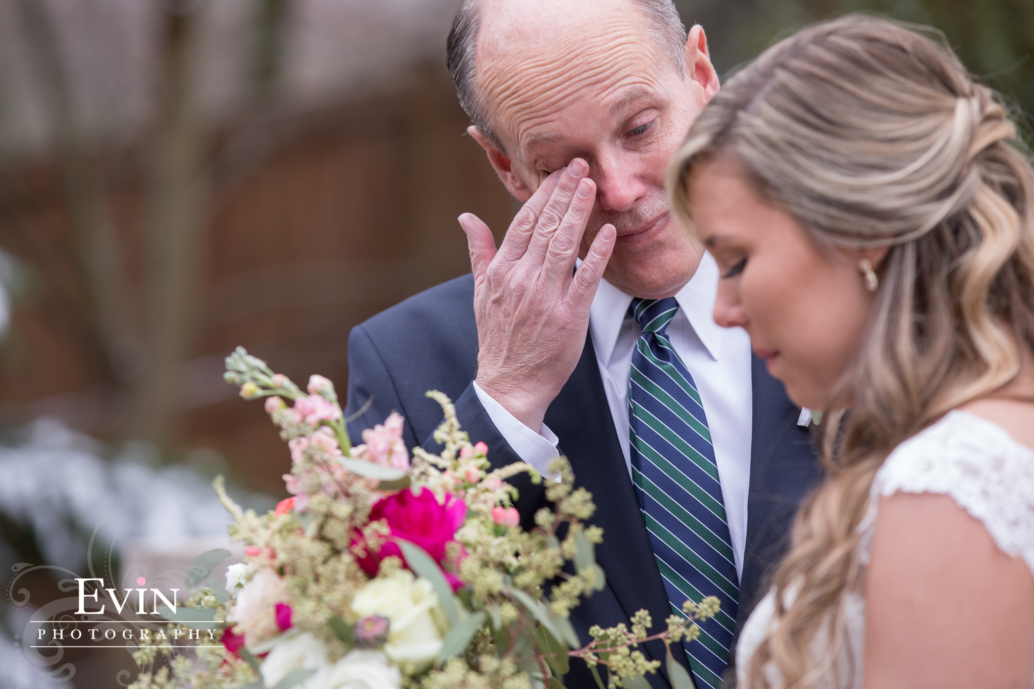 Snowy_Loveless_Barn_Wedding_Nashville_TN-Evin_Photography-35 | Evin ...